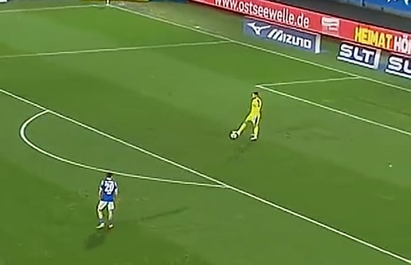 Пресинг на германски начин | Off